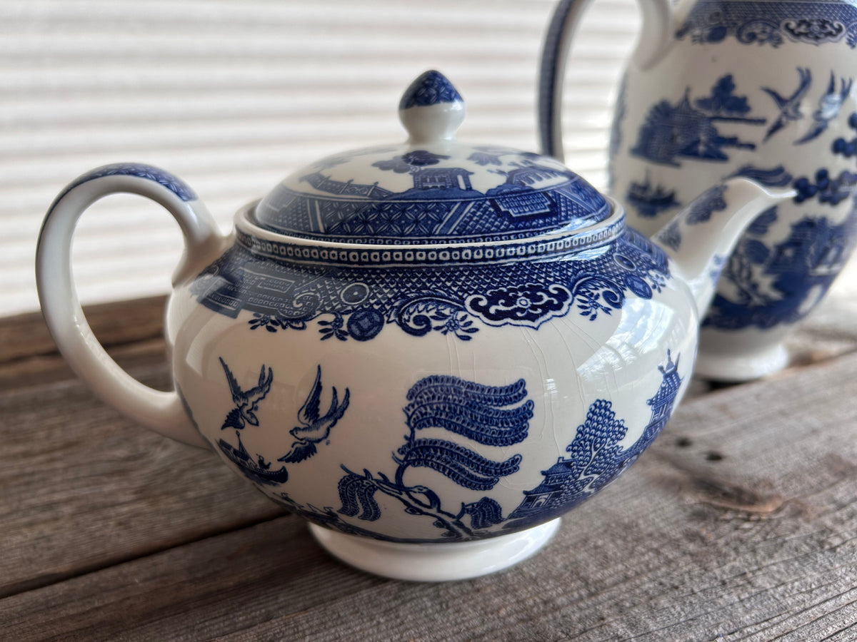 Johnson Brothers Willow Teapot – CollectedByJenni